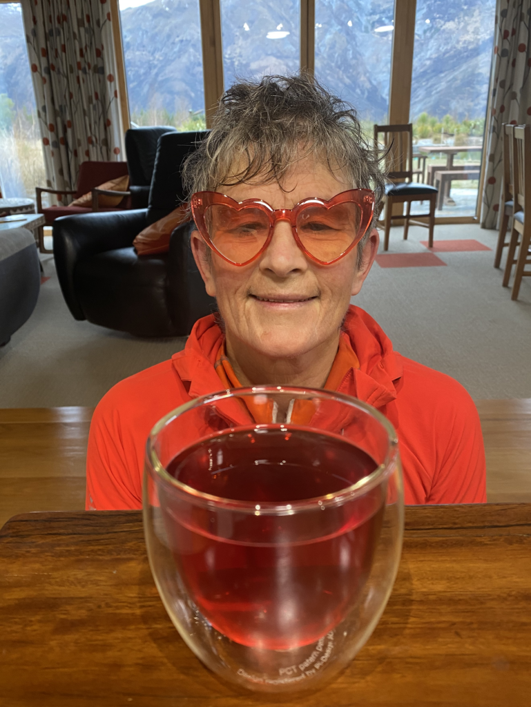 Reading tea leaves – Jane Shearer